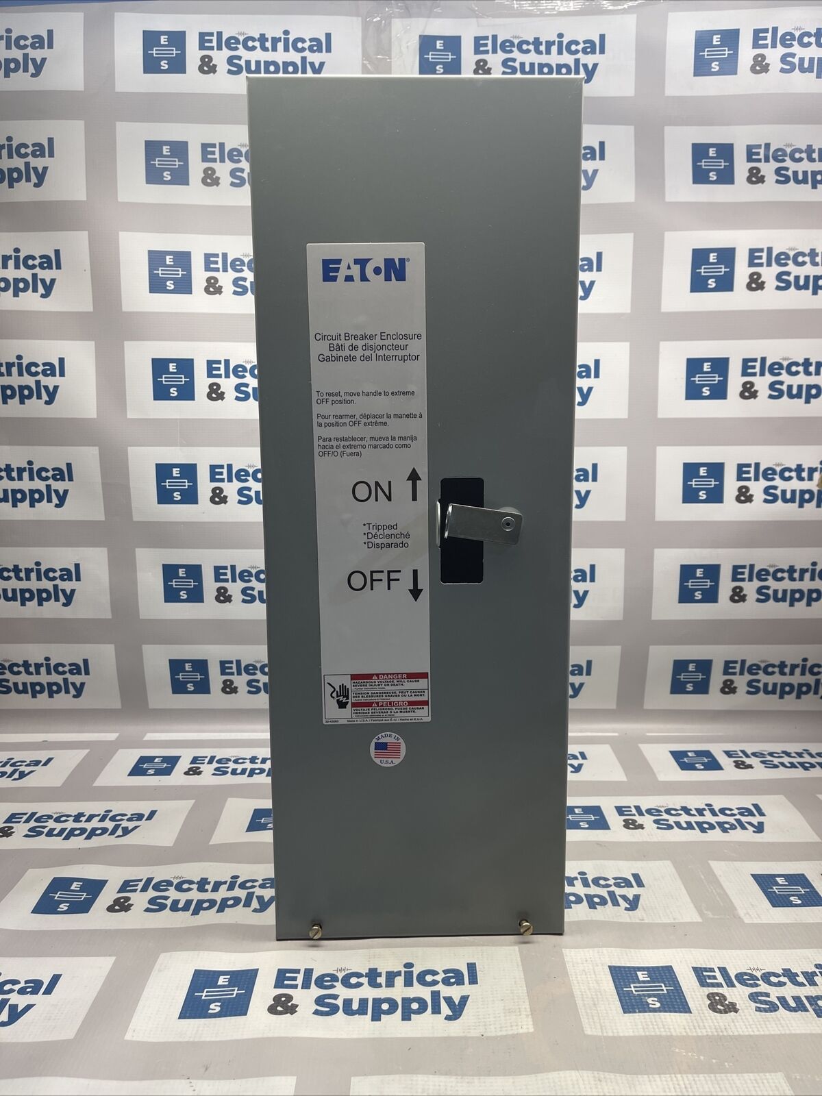 SFDN225 CUTLER HAMMER 2P/3P 225A CIRCUIT BREAKER INDOOR ENCLOSURE NEW ...