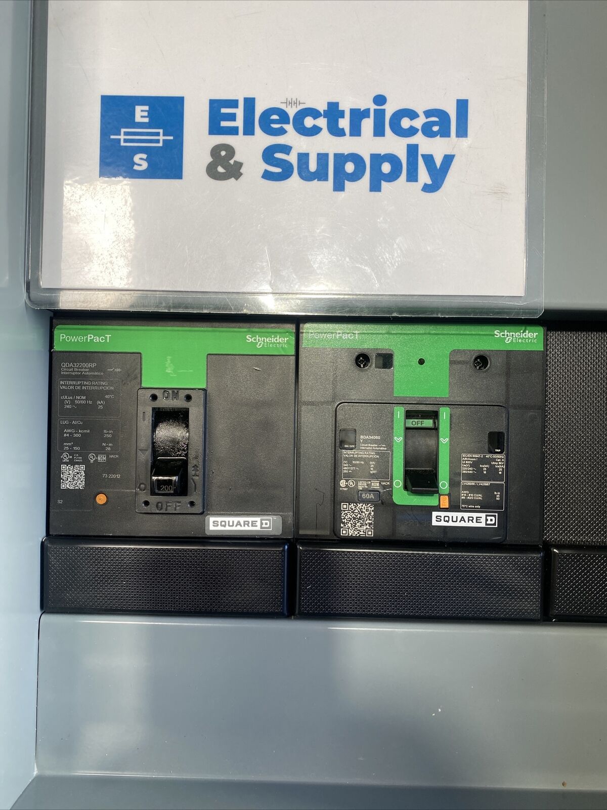 Square D | HCJ3248WP | 800 Amp | 208Y/120V | 3 Pole | 4W | Nema 3R | I ...